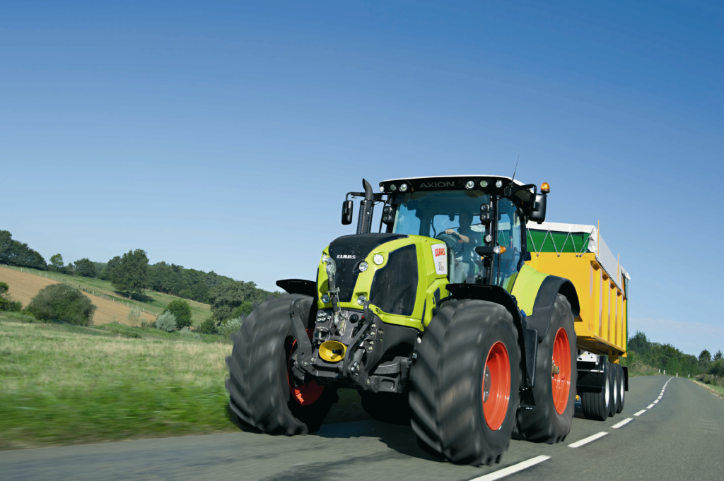 4 modèles d'Axion 800